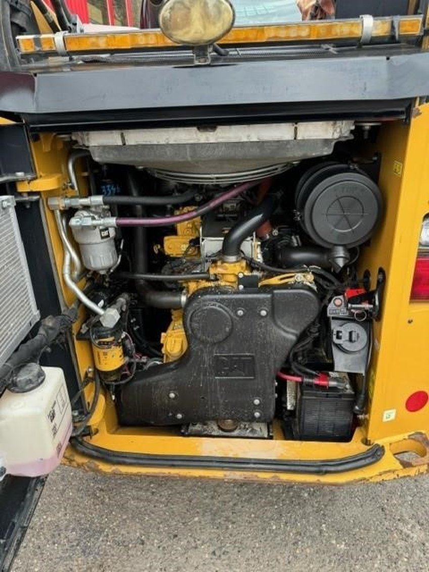 2019 Caterpillar 272 SKID STEER *** - Williams Machinery