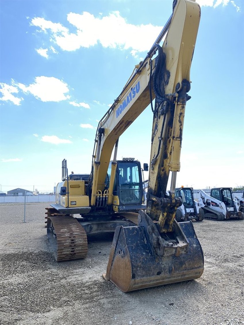 2014 Komatsu PC240LC-10 - Williams Machinery