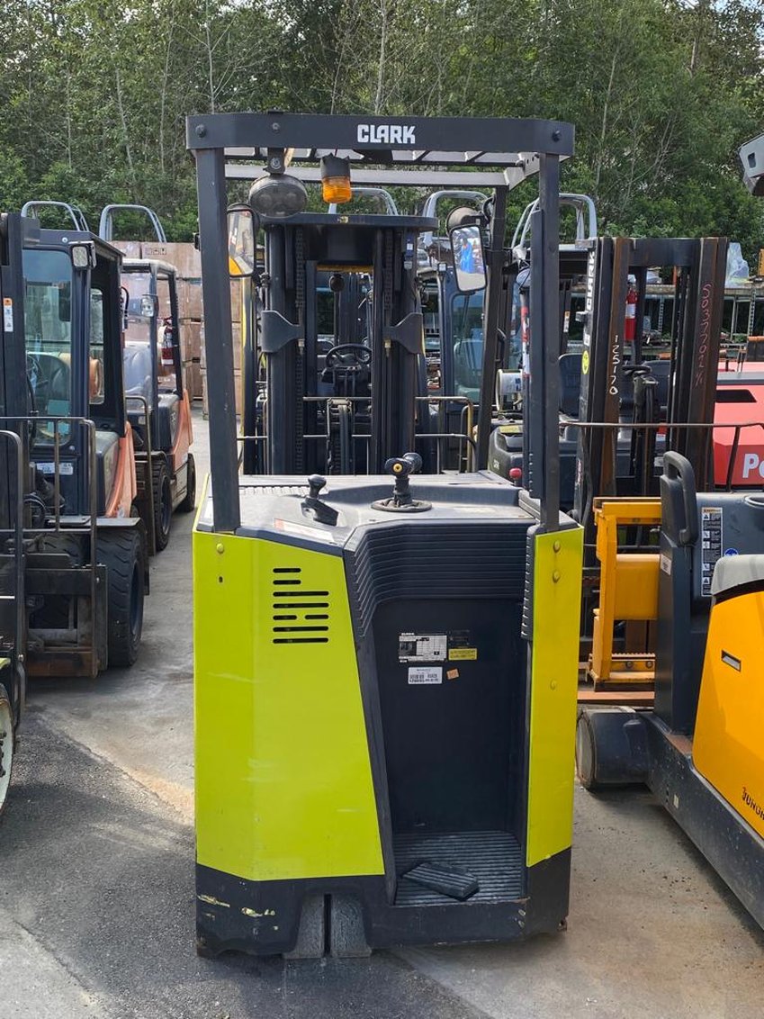 2016 CLARK ESX25 Electric Rider Forklift - Williams Machinery