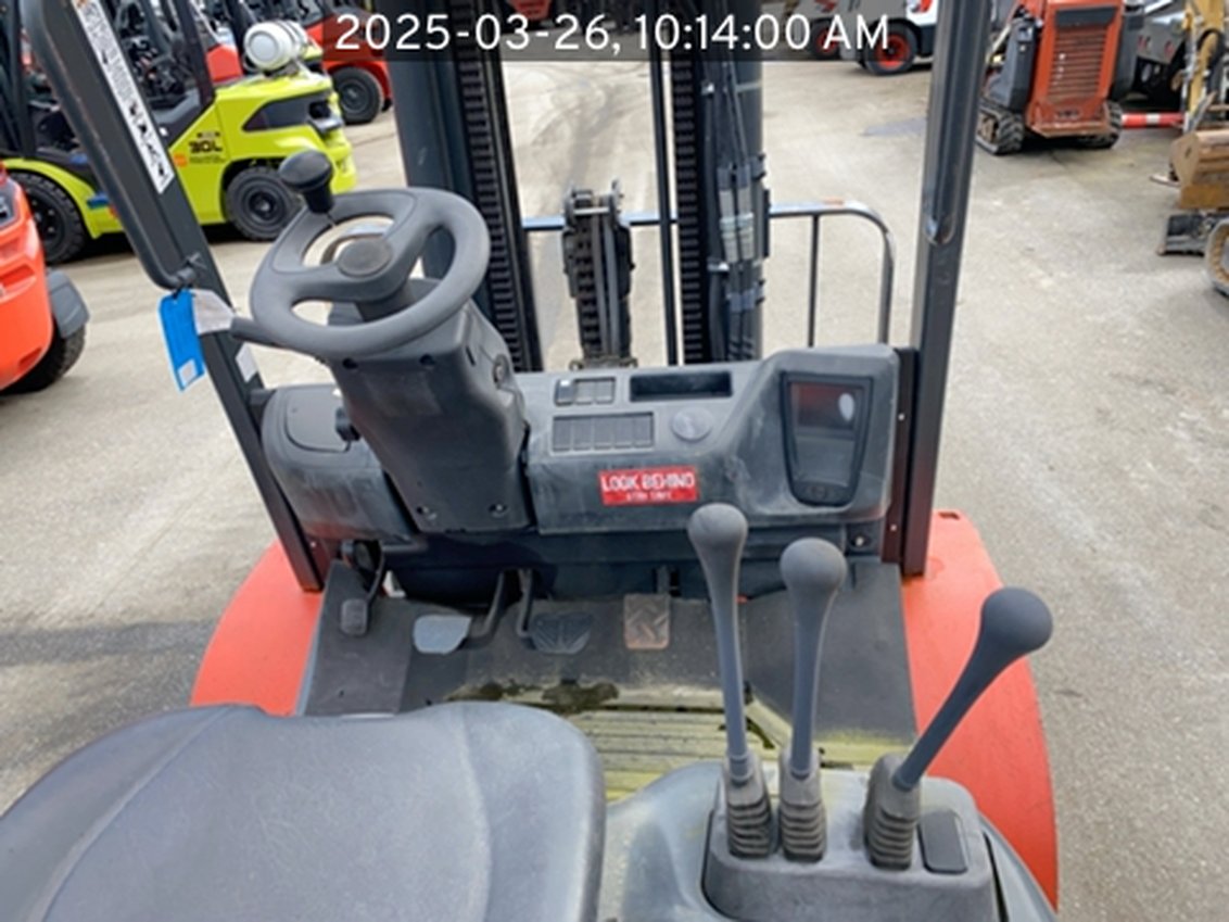 2017 Linde H25T - Williams JCB